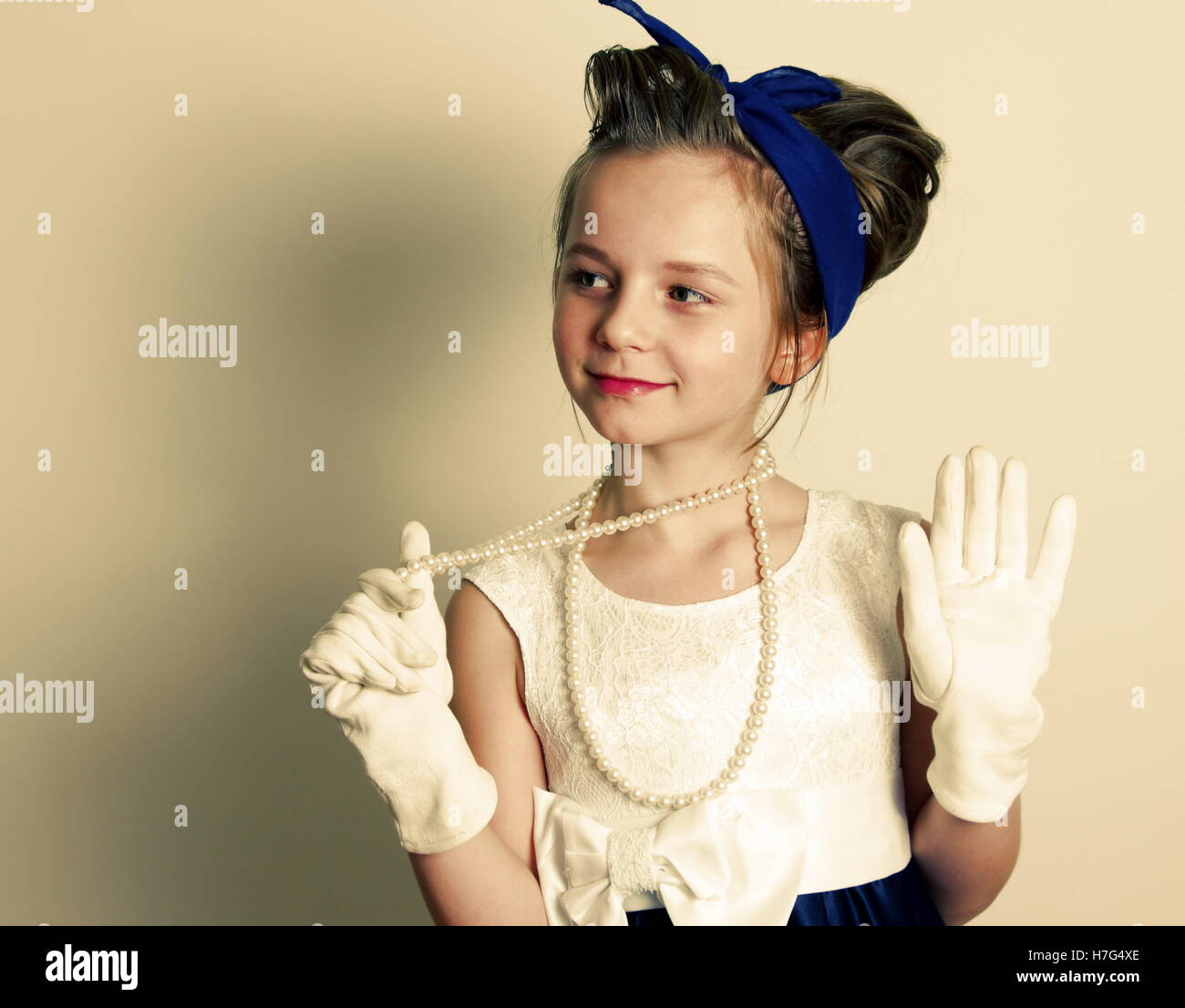 pretty girl portrait,retro style Stock Photo - Alamy