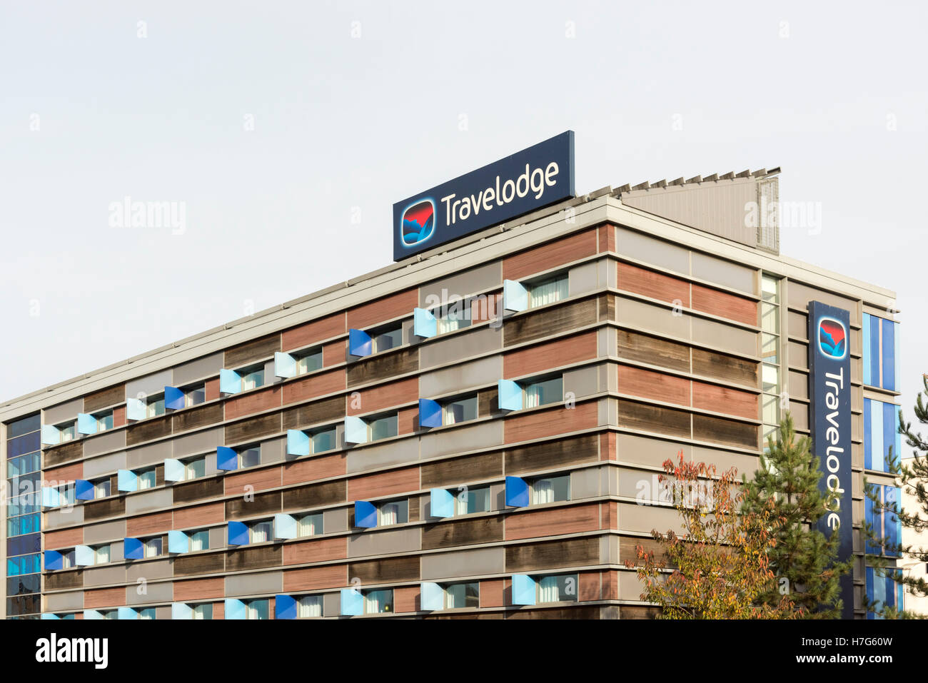 Travelodge window hi-res stock photography and images - Alamy
