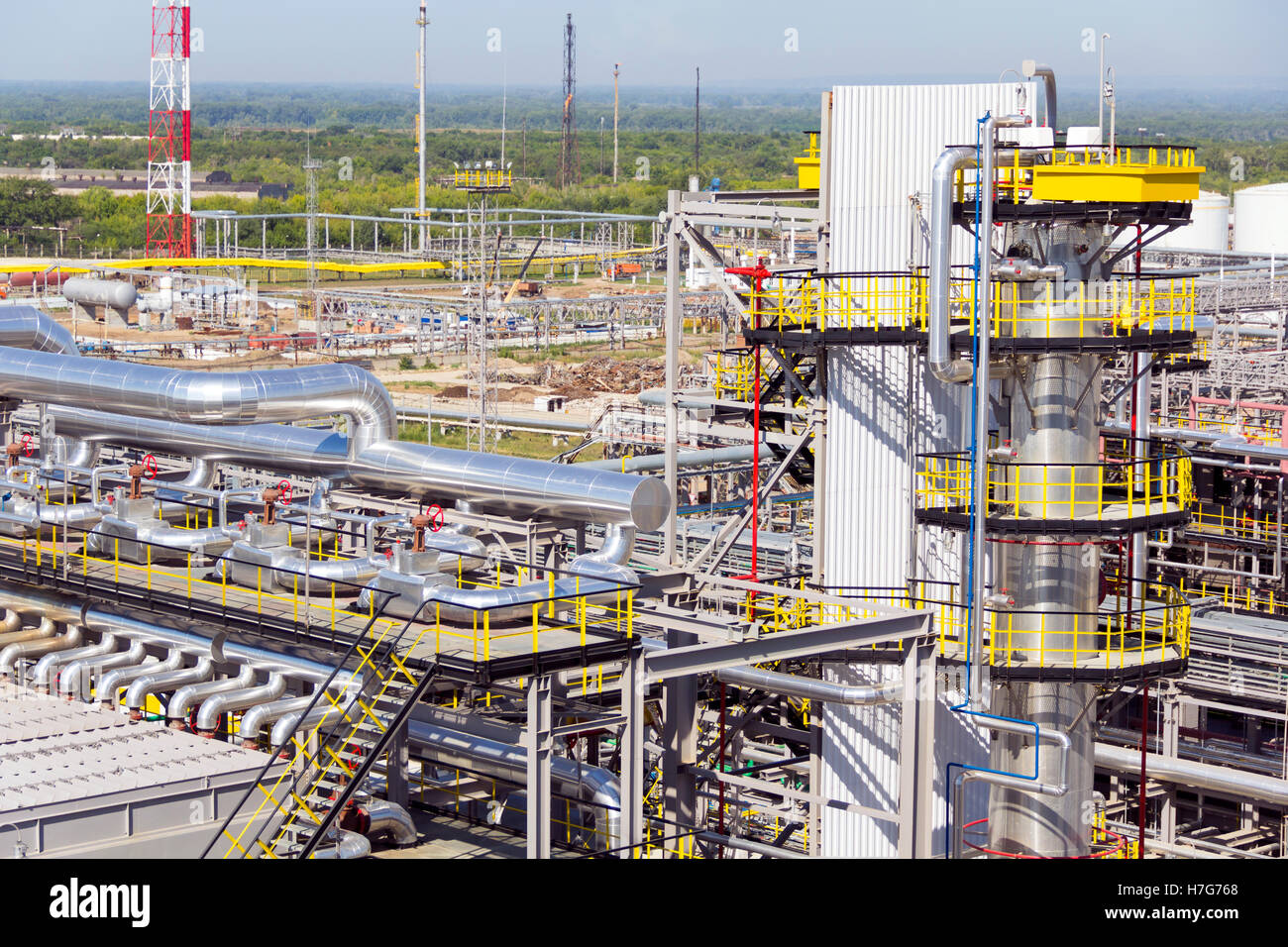 A complex oil refinery for making gasoline Stock Photo - Alamy