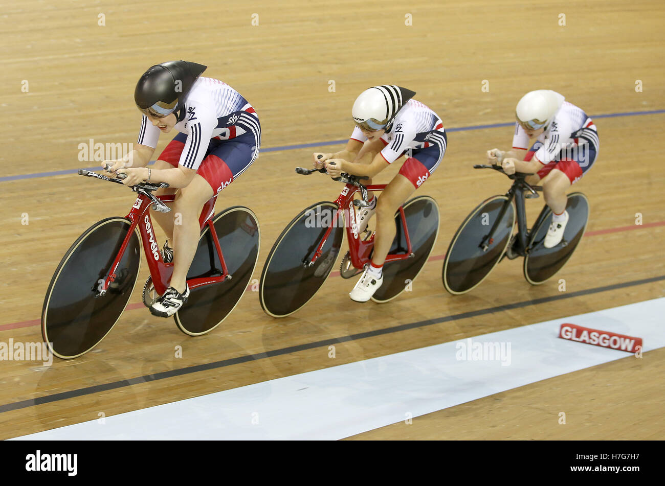 (From left to right) Great Britain's Emily Nelson, Eleanor Dickinson ...