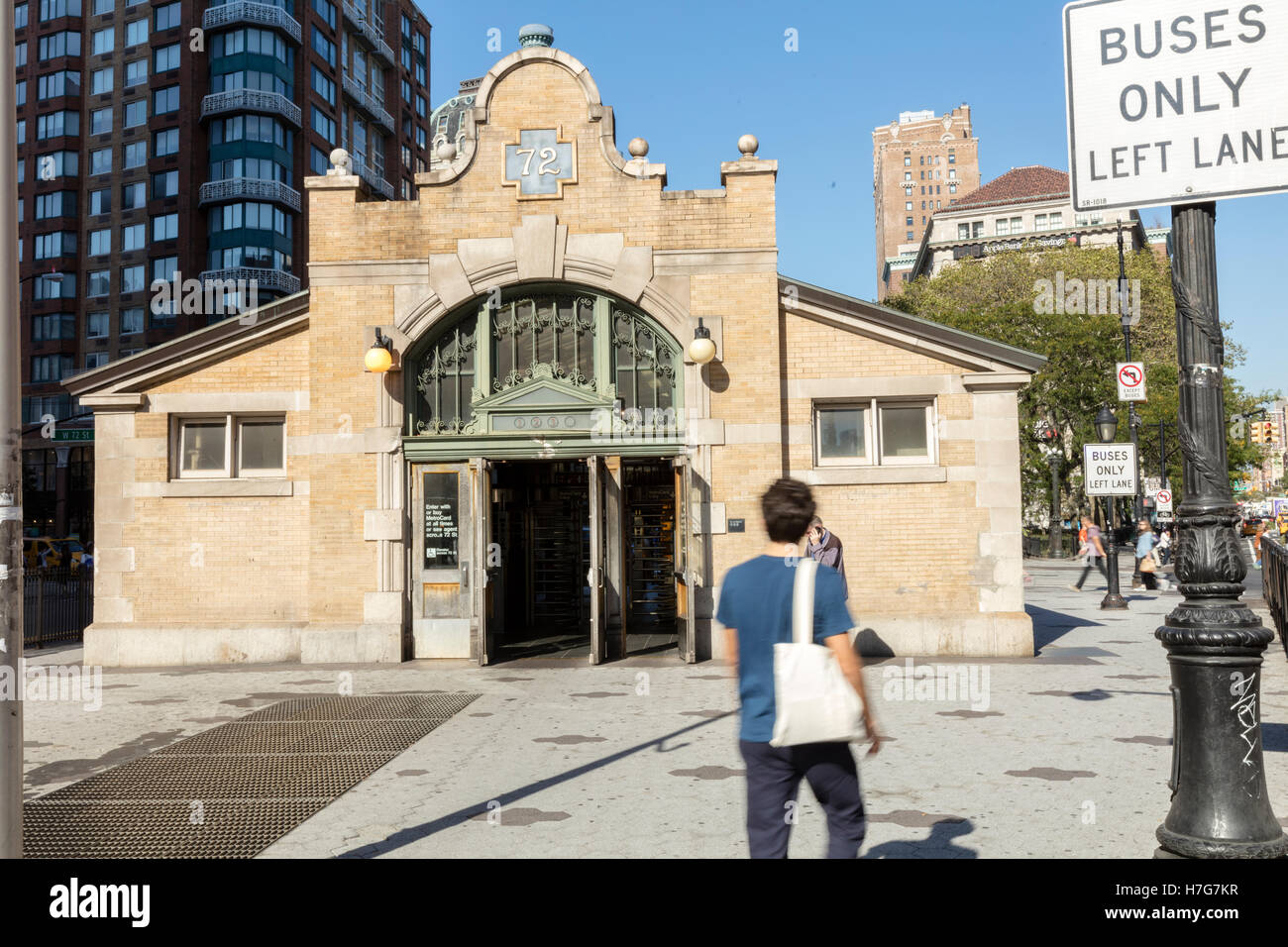 entrance to train station Stock Photo - Alamy