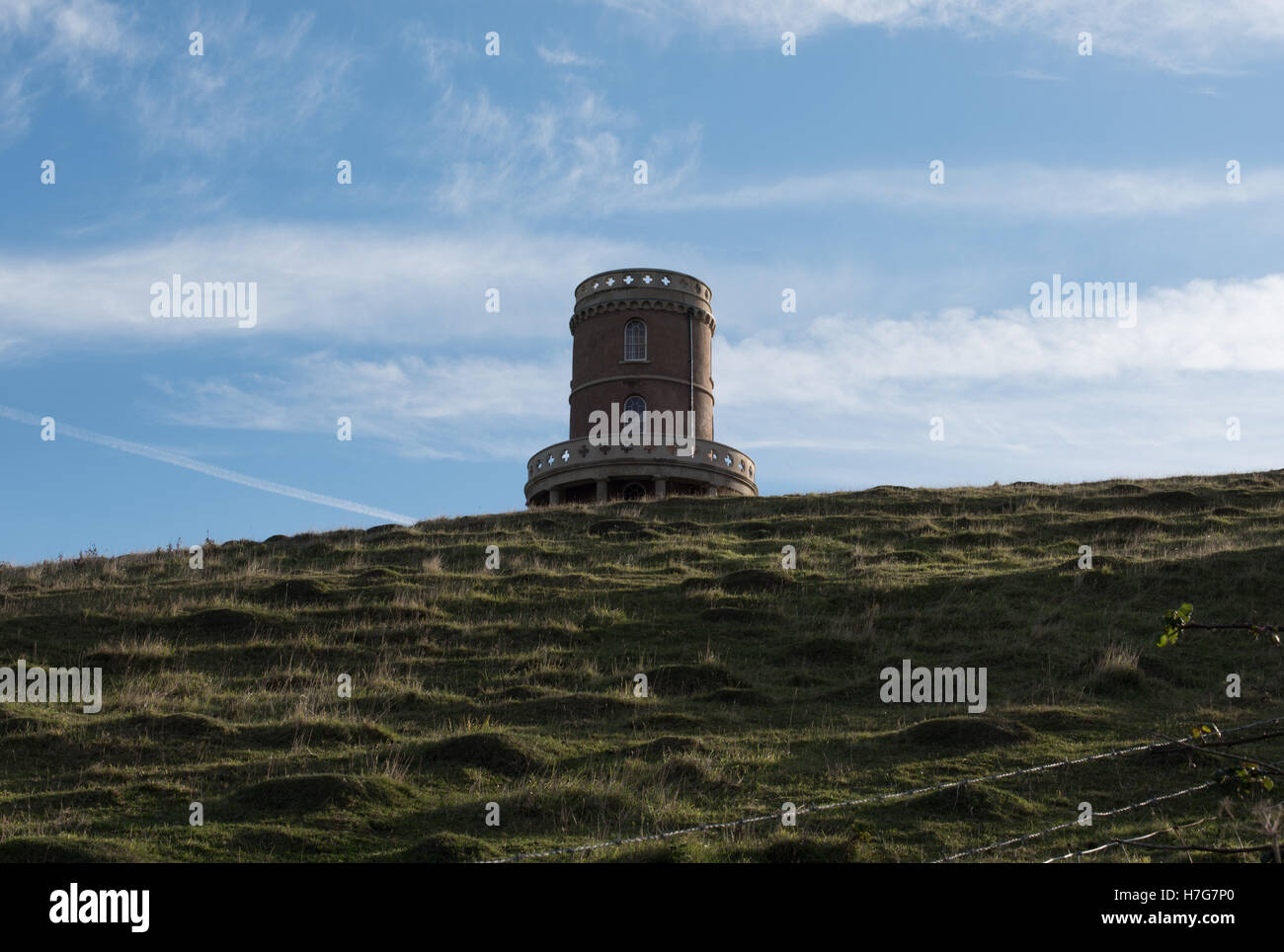 Clavell Tower sits atop Hen Cliff, Kimmeridge Bay, Dorset Stock Photo ...