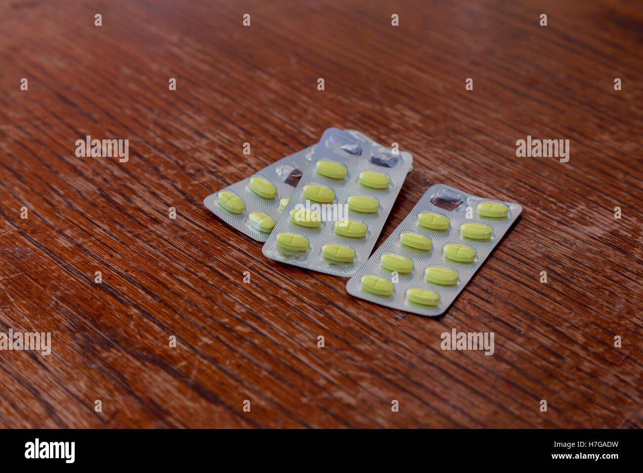 Tablets with capsules. medicine tablet immune, healthcare, drugs poison ...