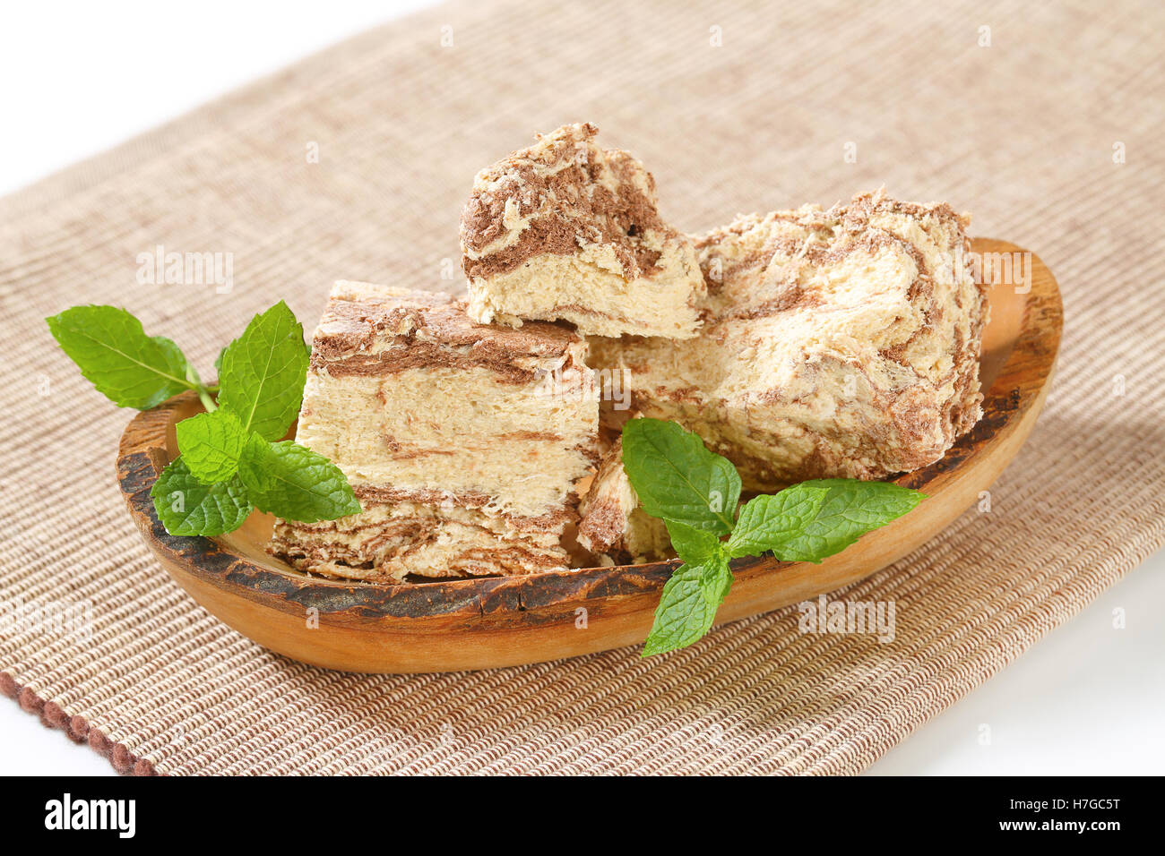 Cocoa halva hi-res stock photography and images - Alamy