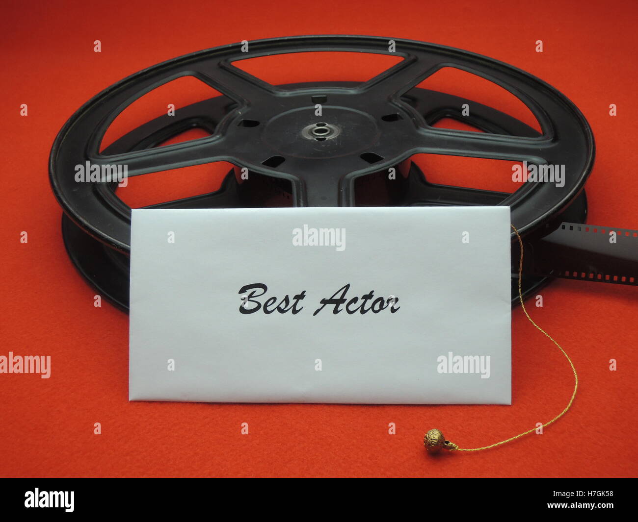 Oscar envelope hi-res stock photography and images - Alamy