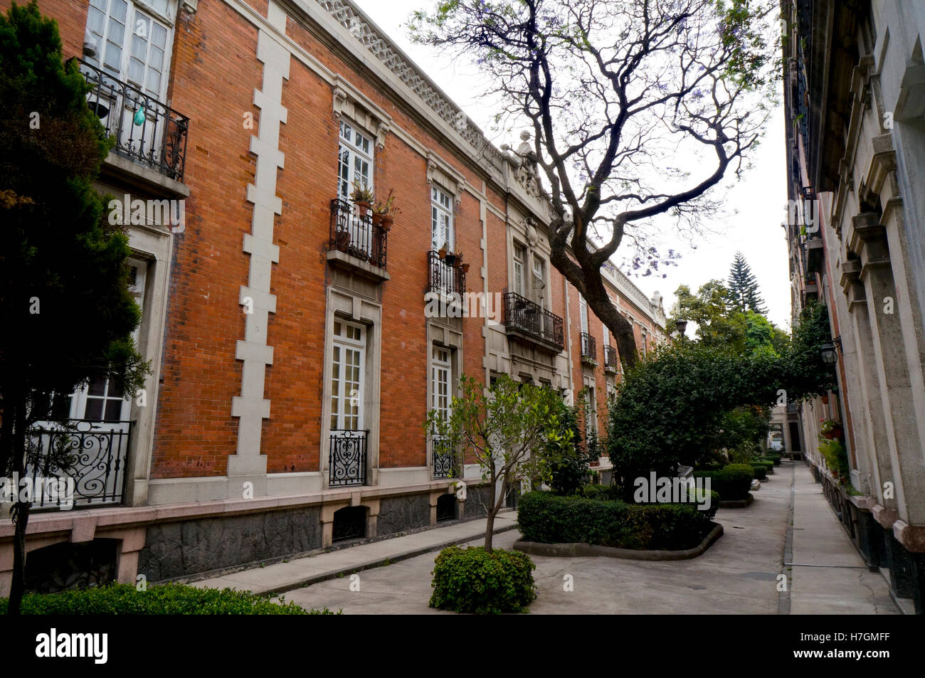 Colonia Juarez neighborhood in the CuauhtŽmoc borough of Mexico City ...