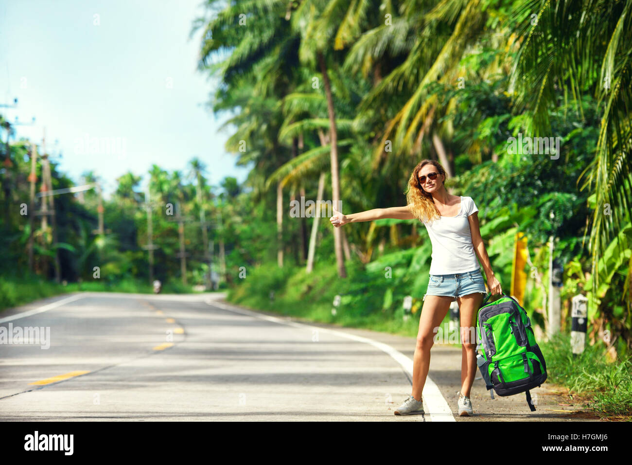 Hitchhiking hi-res stock photography and images - Alamy