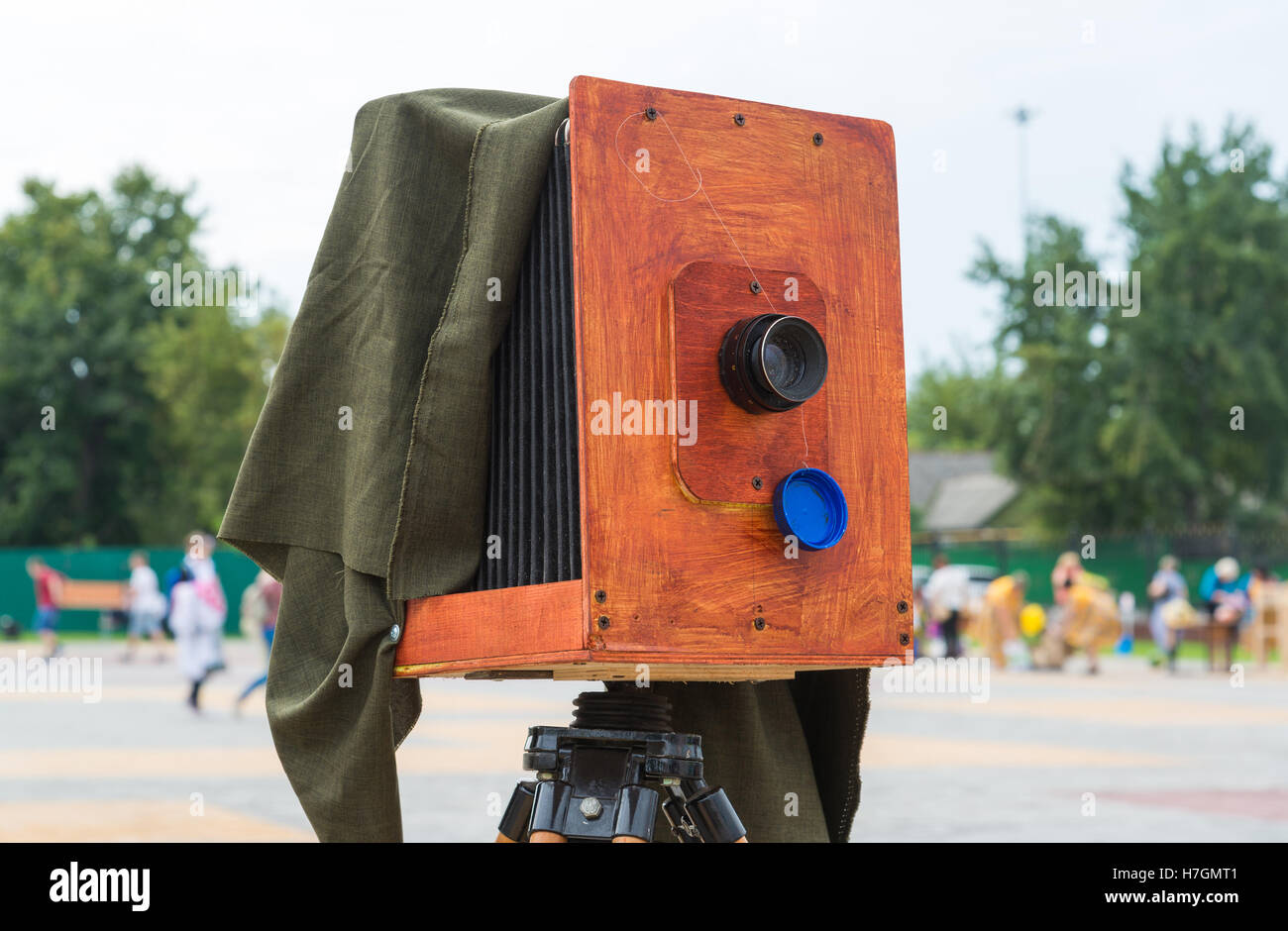 The old camera on street Stock Photo - Alamy