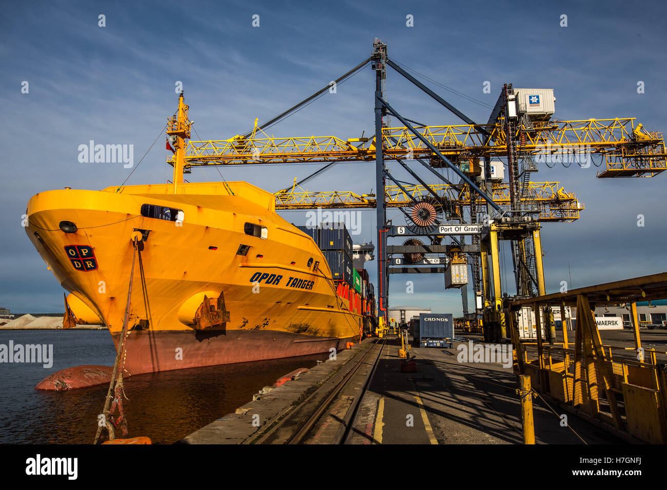 Grangemouth port hi-res stock photography and images - Alamy