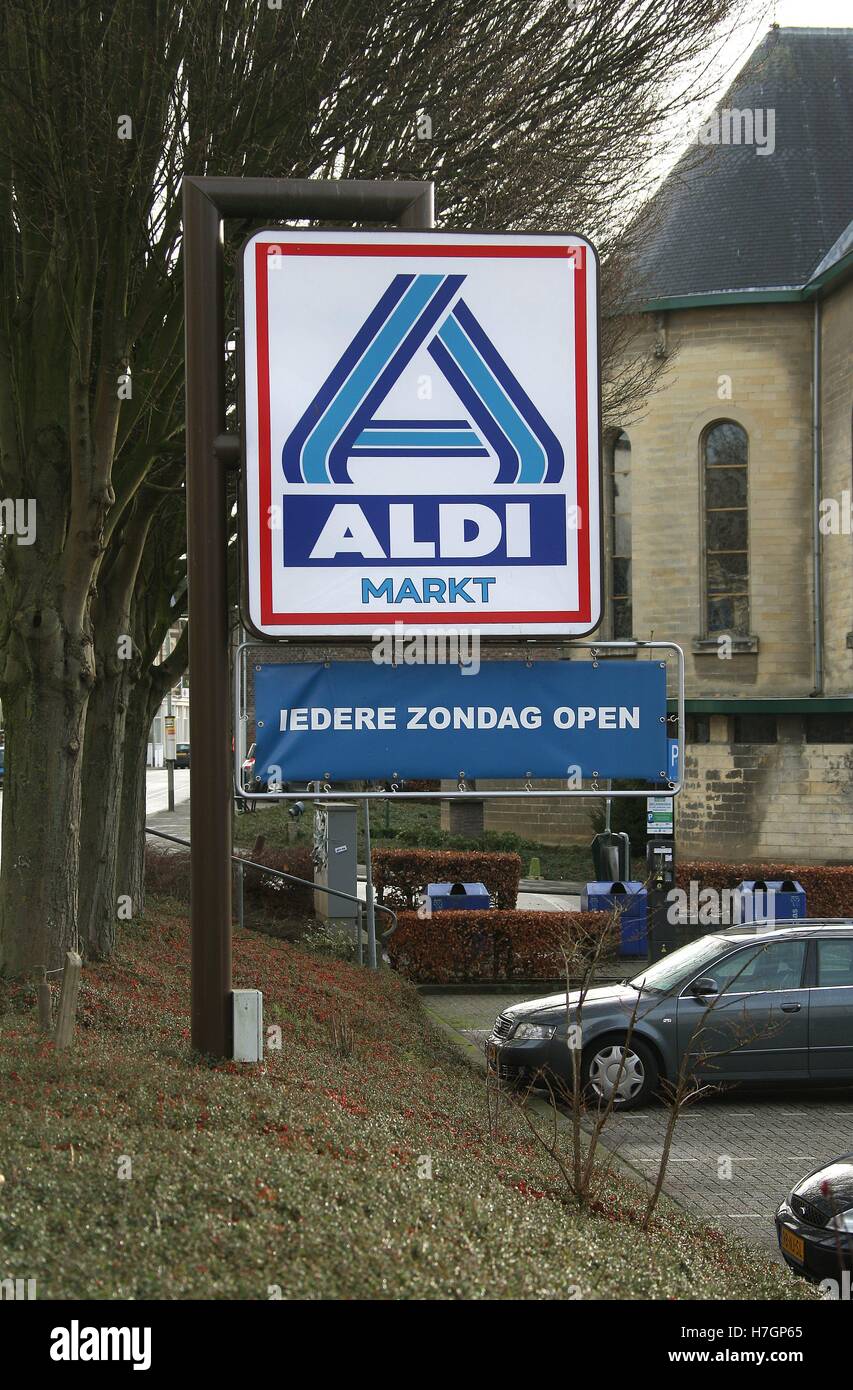 Aldi logo sign outside one of its supermarkets on Broekhem in the ...
