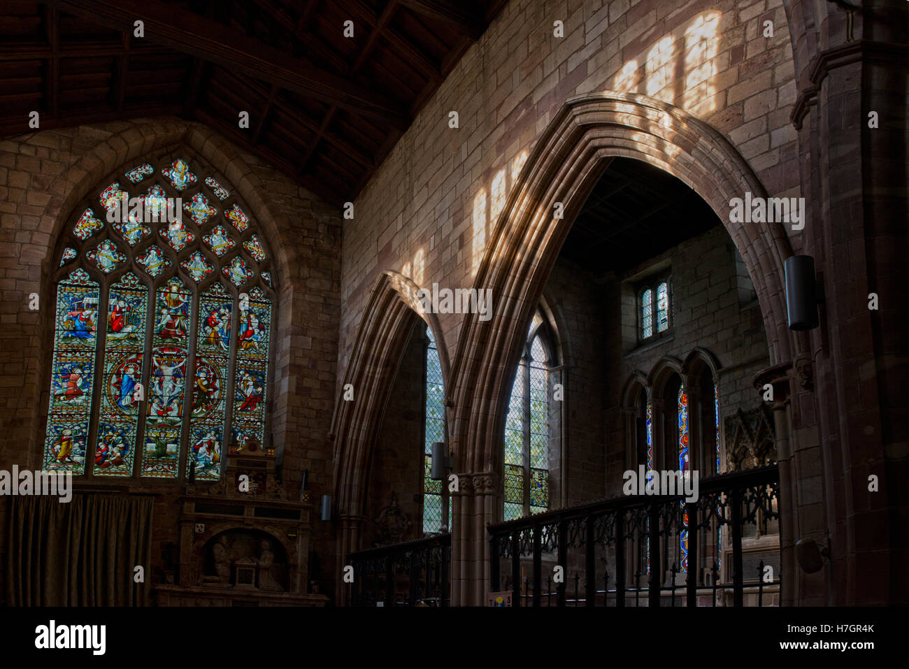Inside the Parish Church of St Oswald, Ashbourne, Derbyshire, UK Stock ...