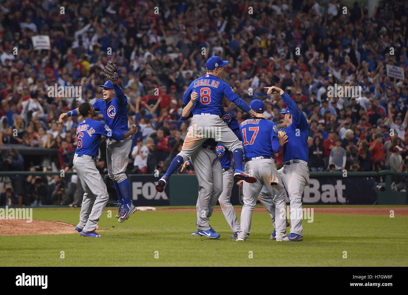 Chicago cubs winning the world series hi-res stock photography and ...