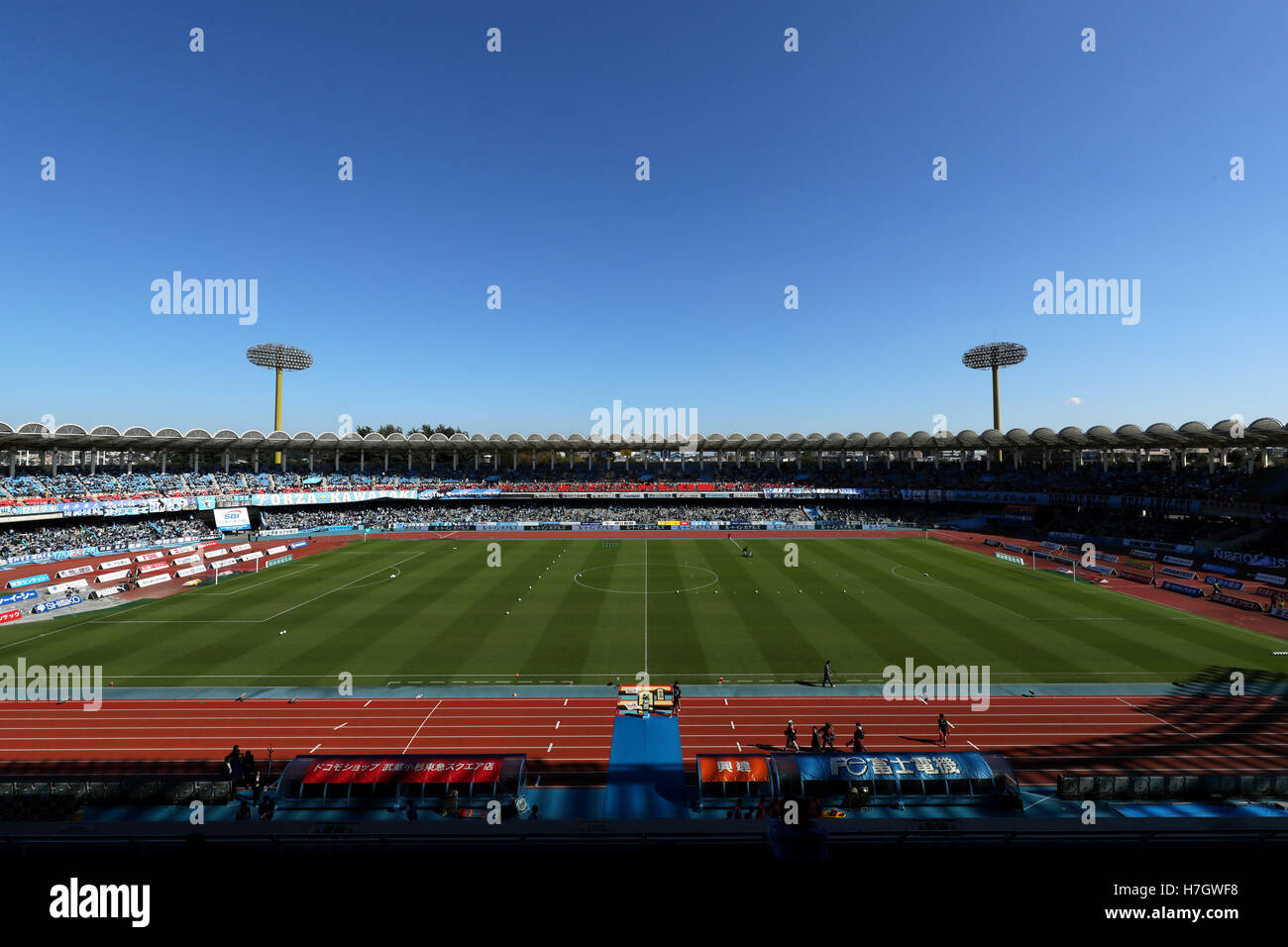 Kawasaki Todoroki Stadium, Kanagawa, Japan. 3rd Nov, 2016. Kawasaki ...