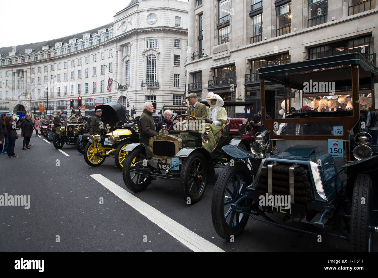 London,UK,5th November 2016,Regent Street Motor show 2016 takes place ...