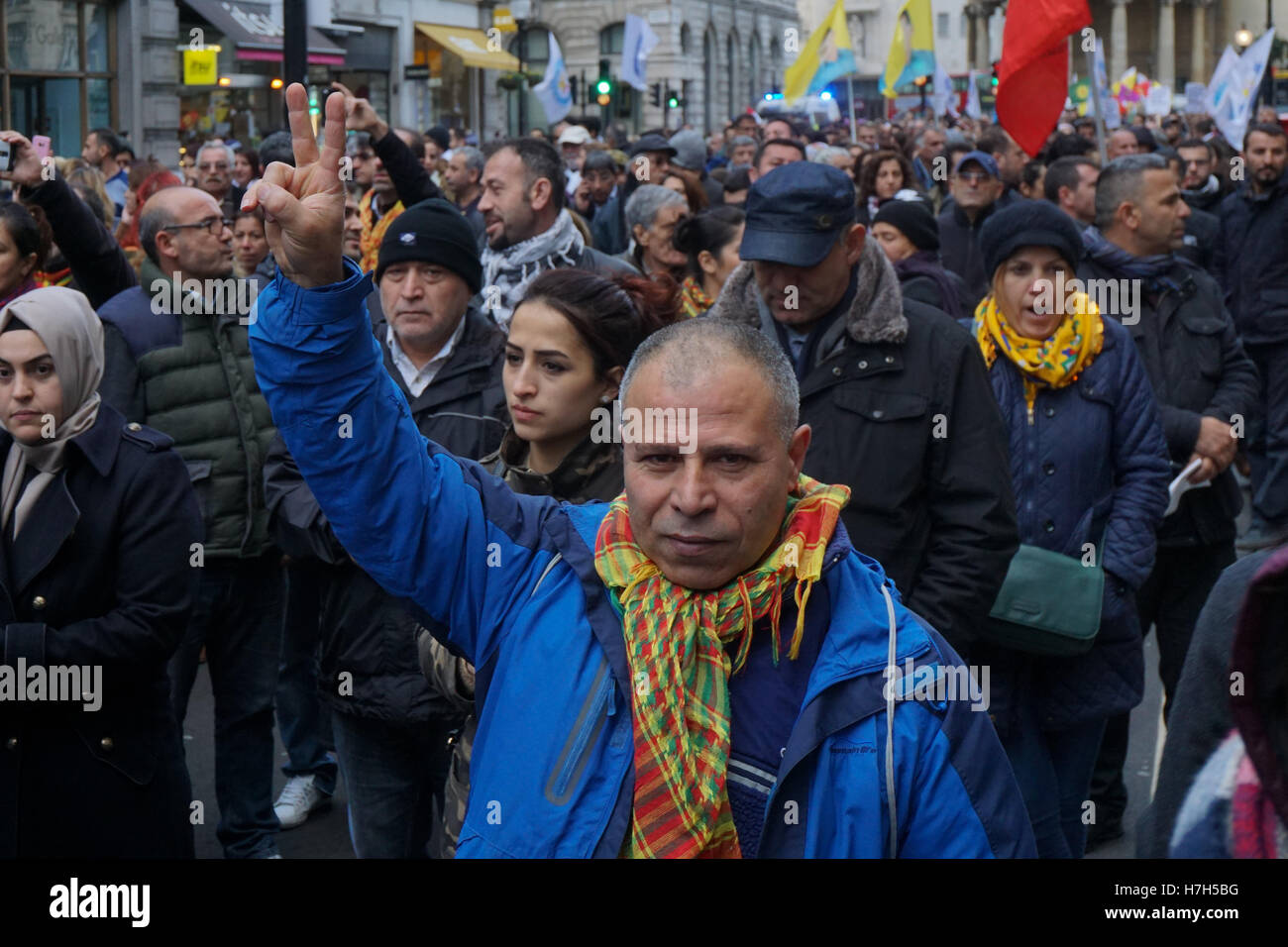 London, England, UK. 5th Nov, 2016. Hundreds of Kurdish's protests ...