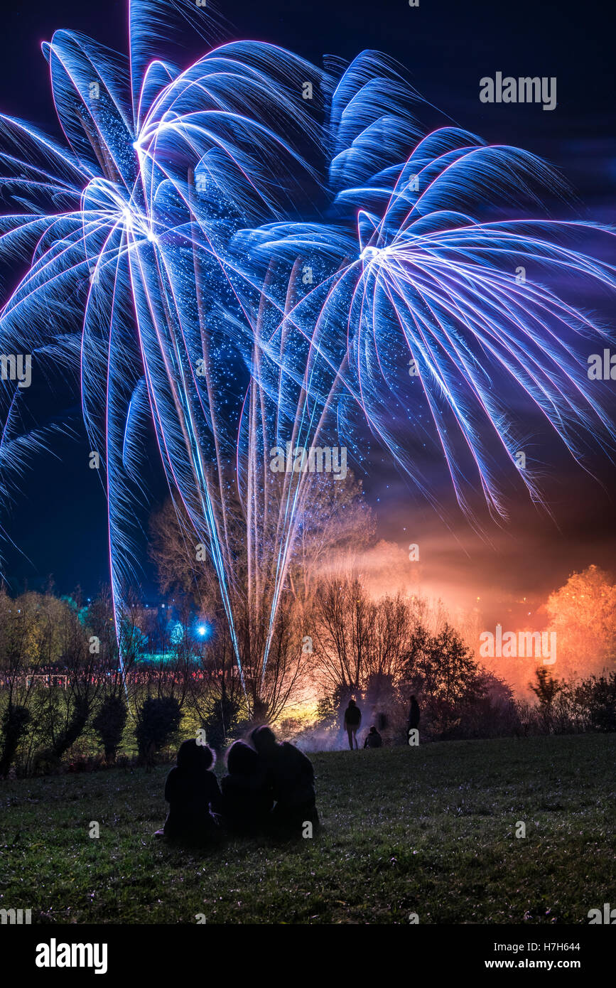 November the 5th hi-res stock photography and images - Alamy