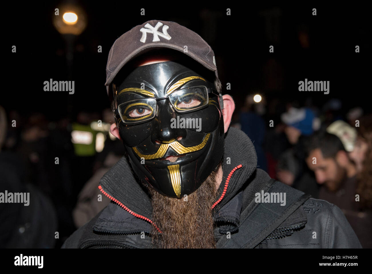 London, UK. 5th Nov, 2016. Participants wearing Guy Fawkes style masks ...