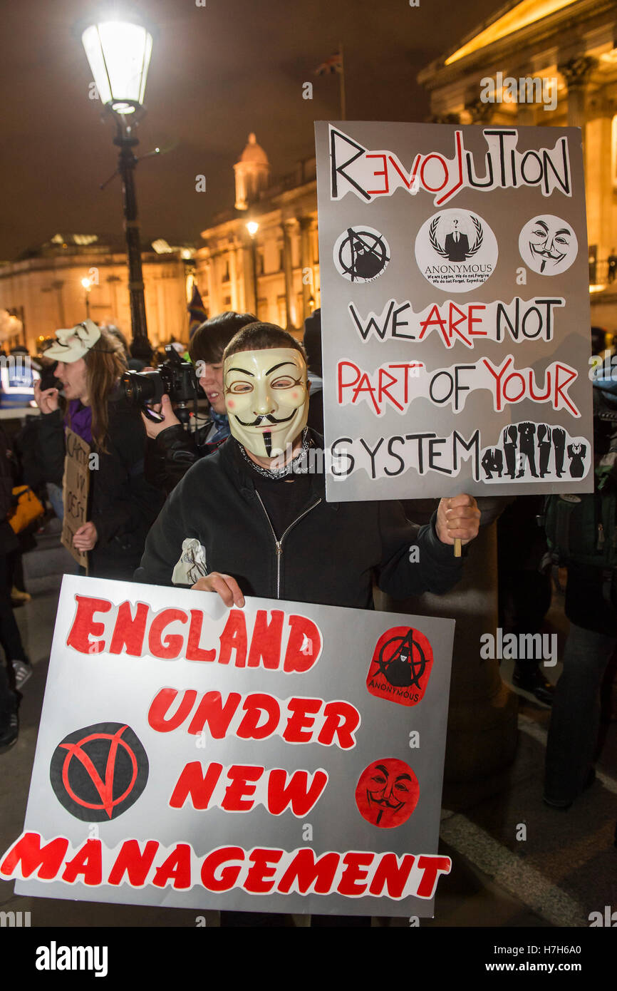 Anonymous mask protests hi-res stock photography and images - Alamy