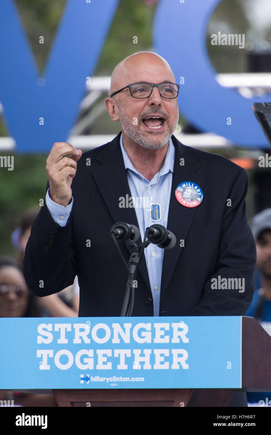 Rally With Ted High Resolution Stock Photography and Images - Alamy