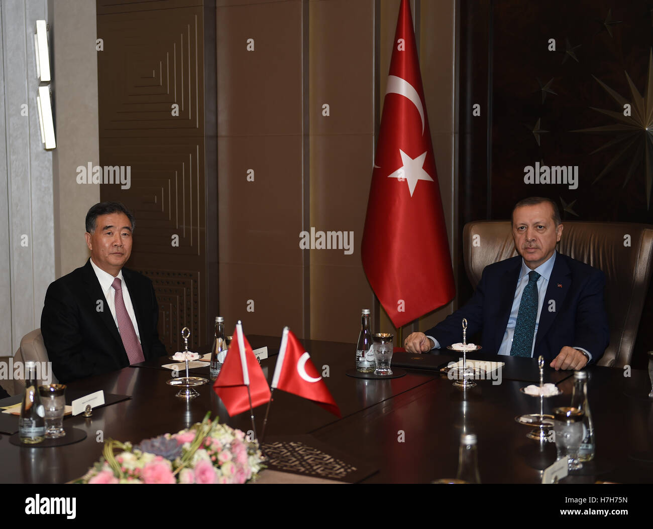 Istanbul, Turkey. 5th Nov, 2016. Turkish President Recep Tayyip Erdogan ...