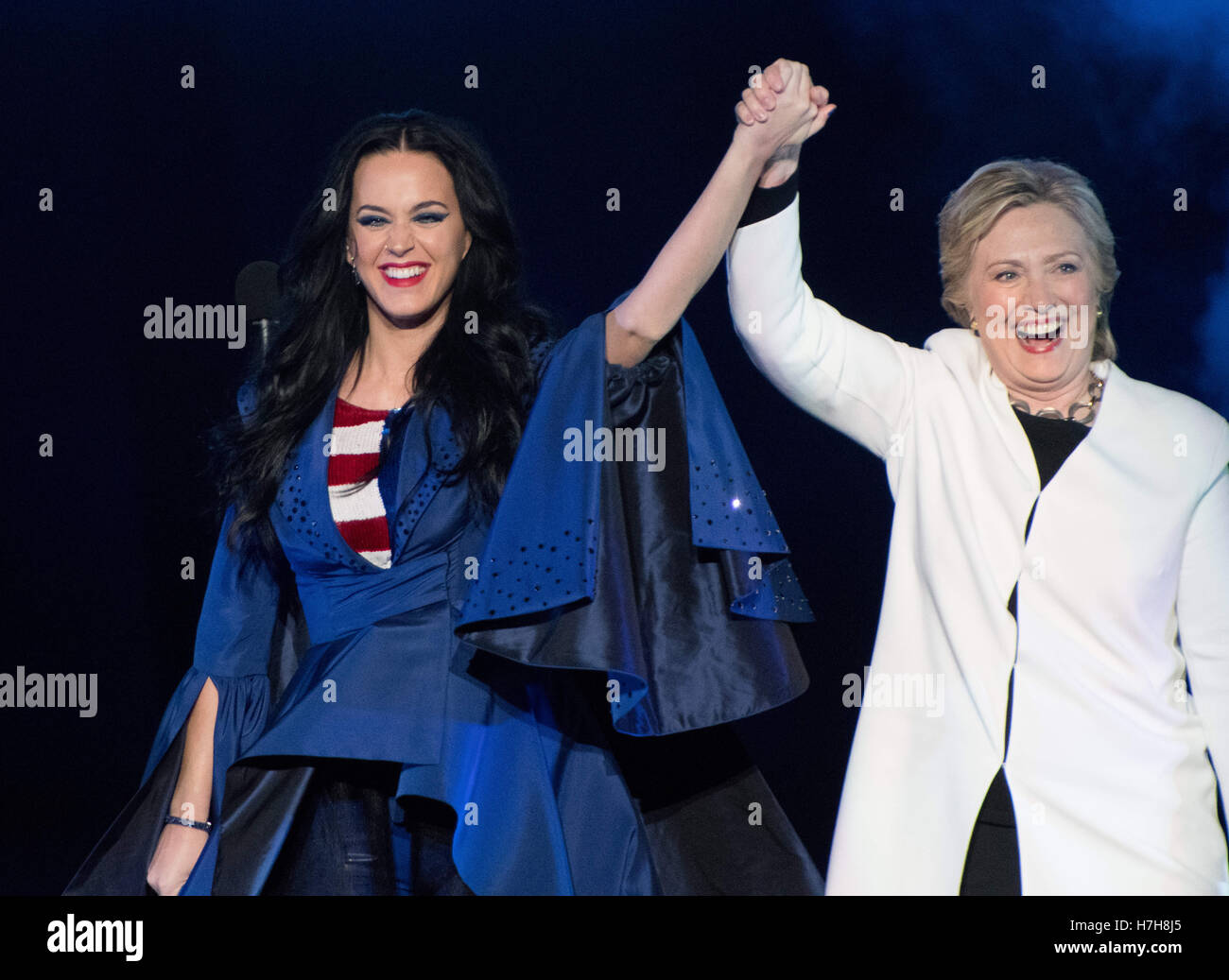 Philadelphia, Pennsylvania, USA. 5th Nov, 2016. Democratic Presidential ...