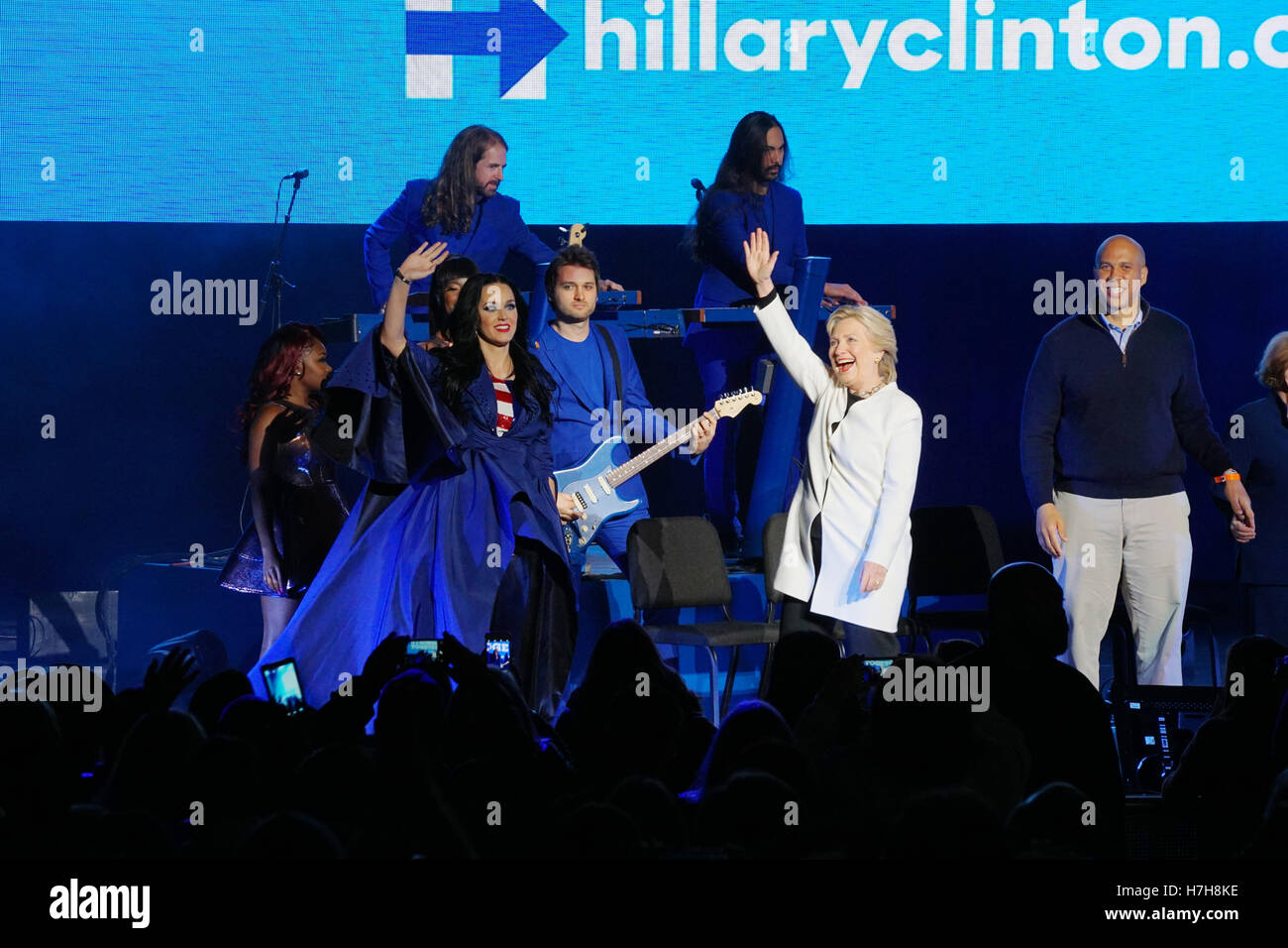 Katy Perry and Hillary Clinton November 5, 2016 The Mann Music Center ...