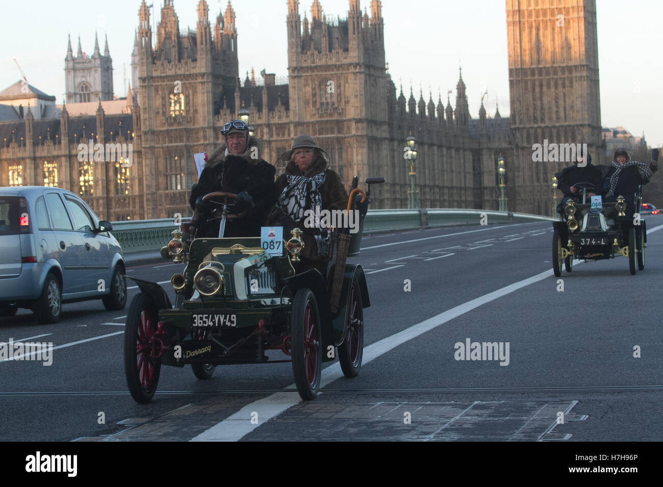 Pre 1905 cars hi-res stock photography and images - Alamy