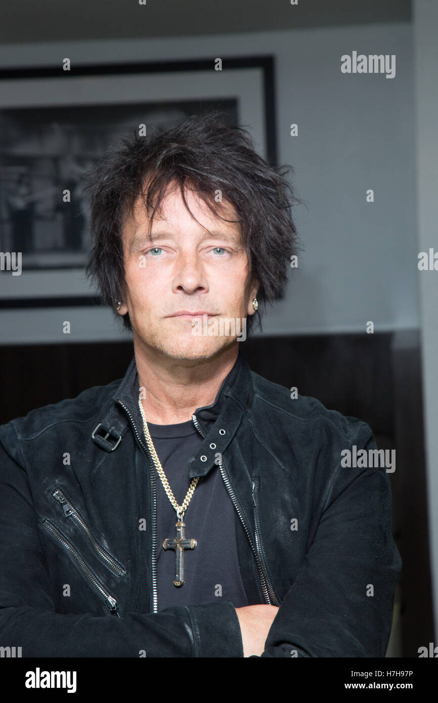 West Hollywood, California, USA. 5th Nov, 2016. Billy Morrison attends ...