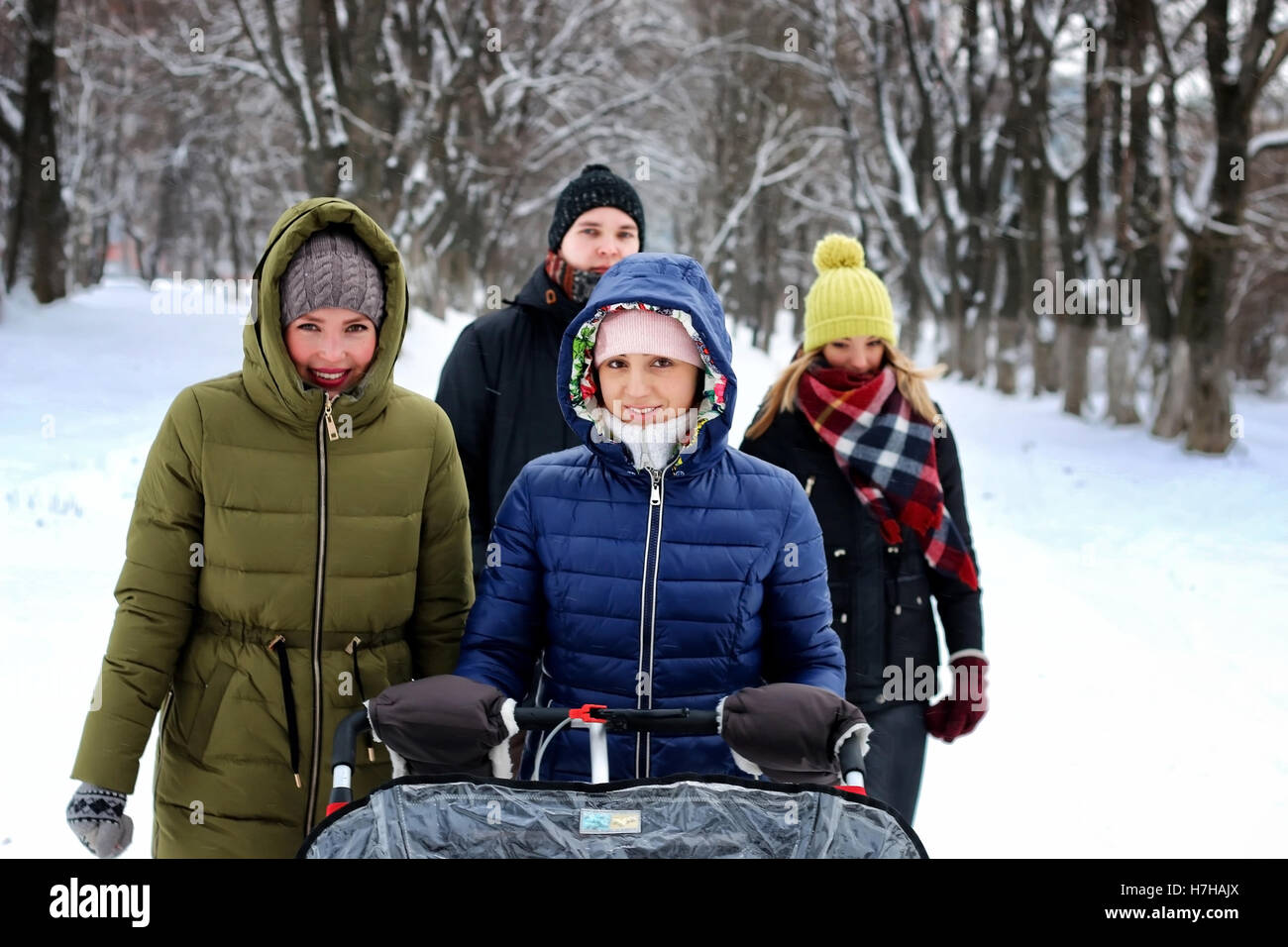 group walk outdoor winter snowy Stock Photo - Alamy