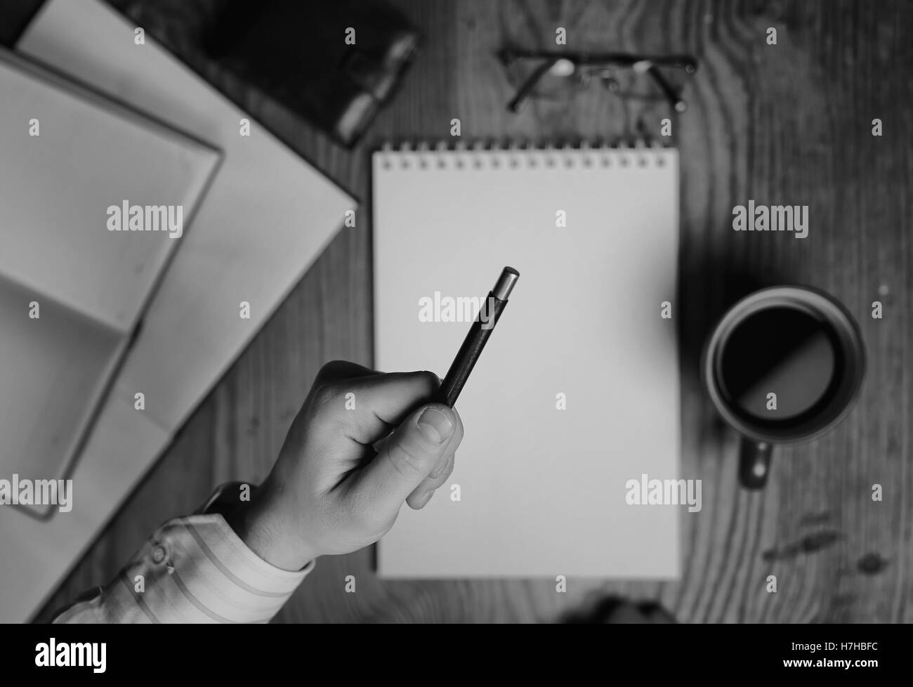 Luxury papers Black and White Stock Photos & Images - Alamy