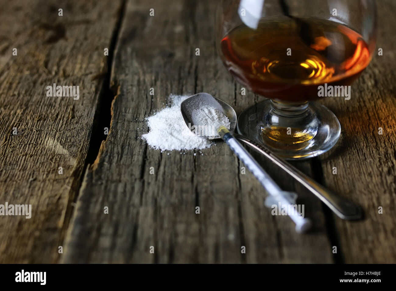 concept drug syringe spoon Stock Photo - Alamy