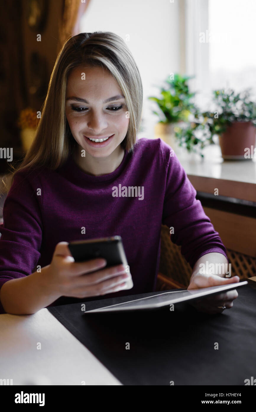 Scrolling information hi-res stock photography and images - Alamy