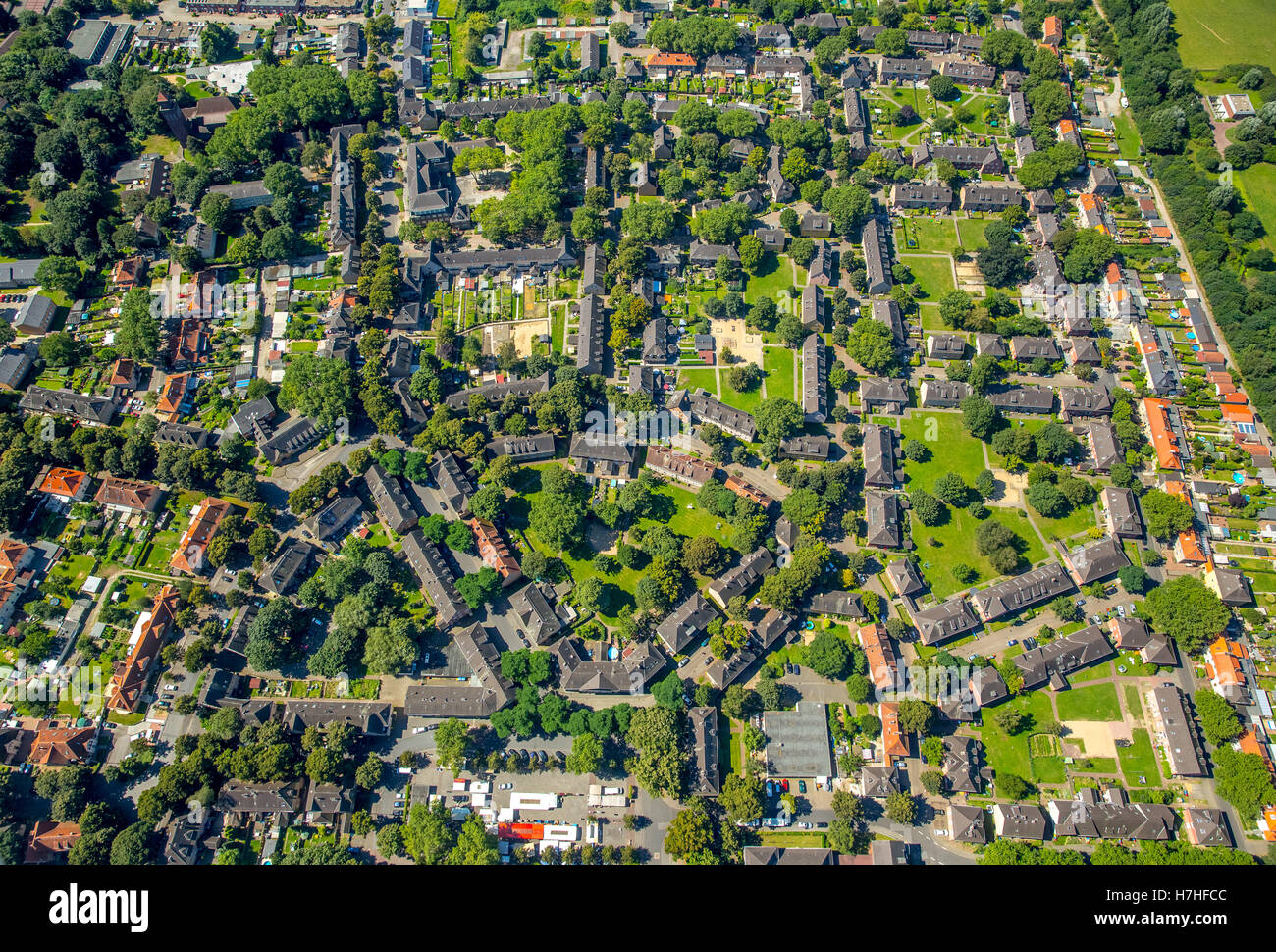 Dinslaken lohberg colliery settlement lohberg hi-res stock photography ...