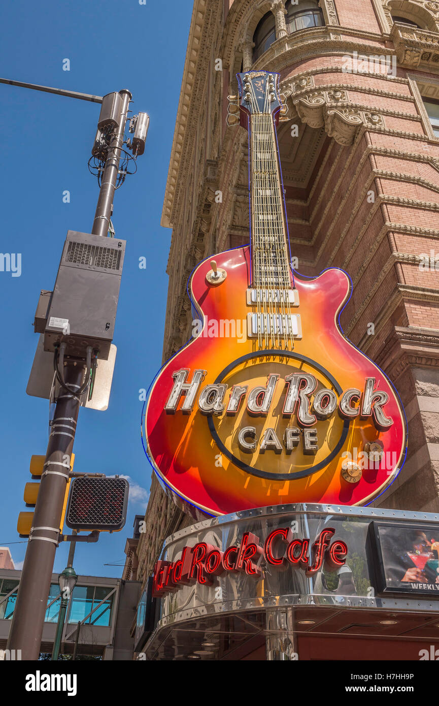 Hard Rock Cafe, downtown, Philadelphia, Pennsylvania, USA Stock Photo ...