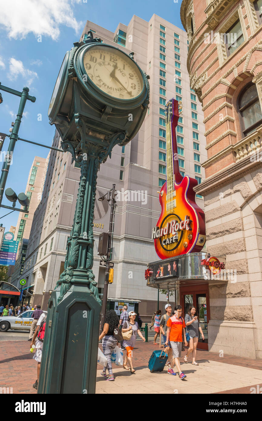 Hard Rock Cafe, downtown, Philadelphia, Pennsylvania, USA Stock Photo ...