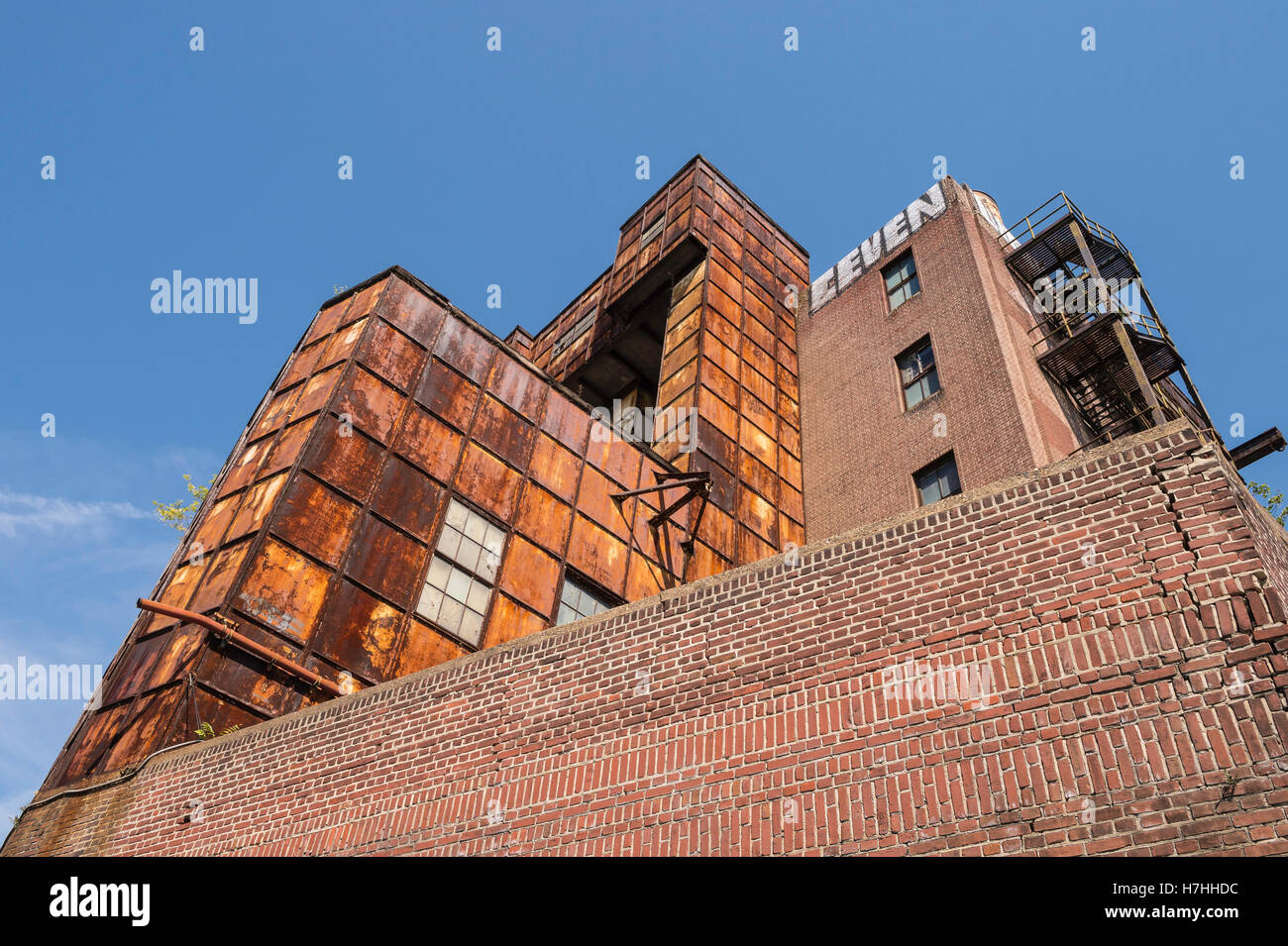 Willow steam plant hi-res stock photography and images - Alamy