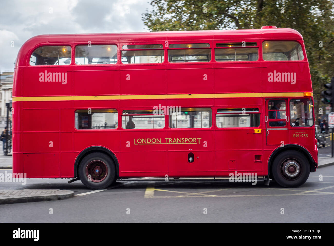 Heritage route traditional Routemaster bus in London Stock Photo - Alamy