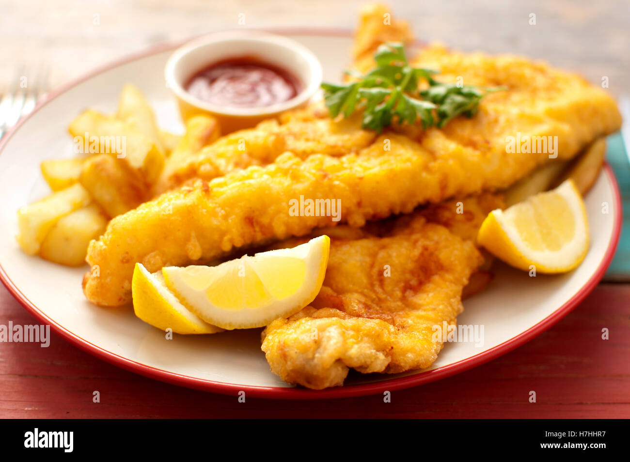 Plate of chips hi-res stock photography and images - Alamy