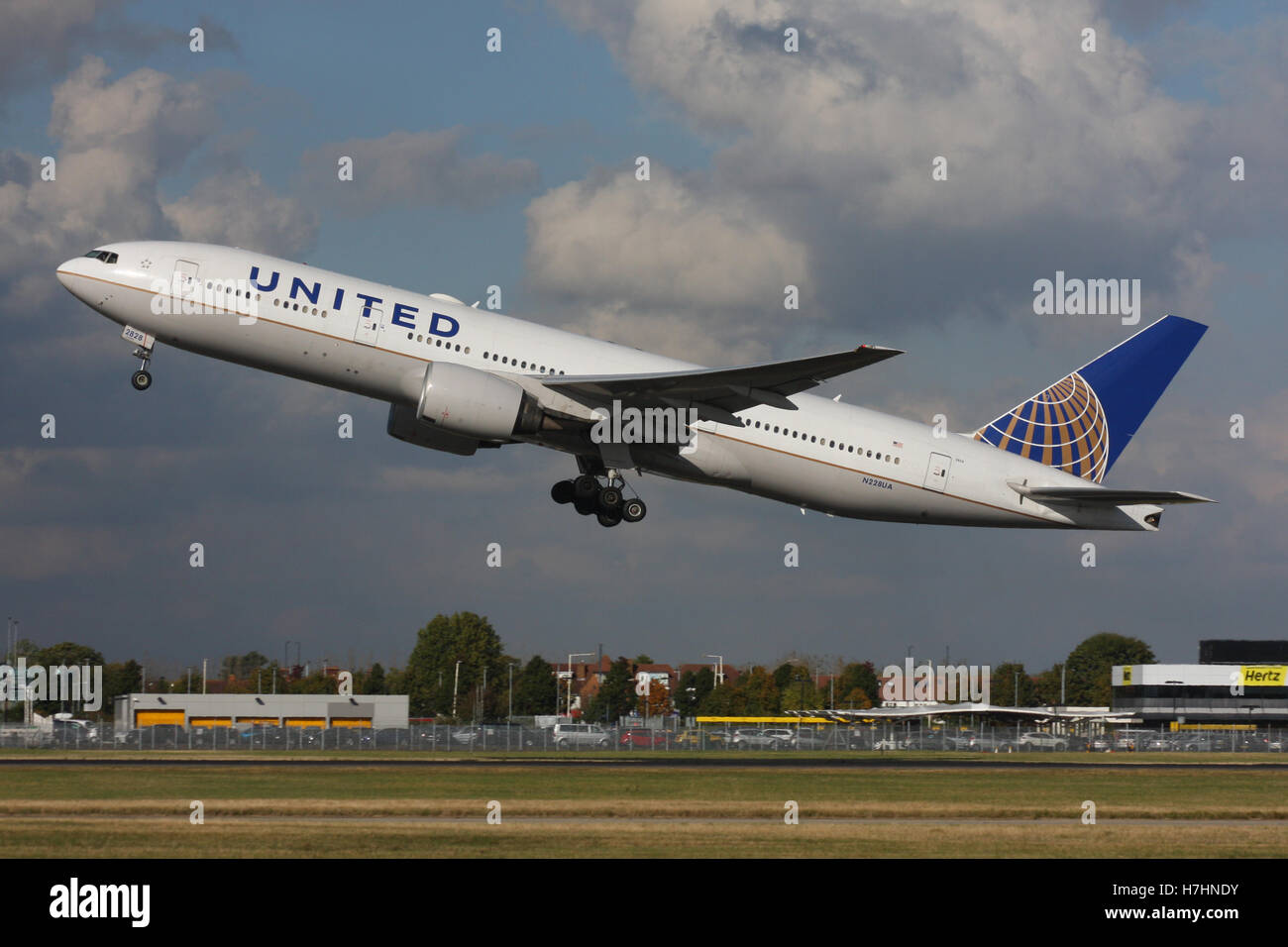 United 777 hi-res stock photography and images - Alamy