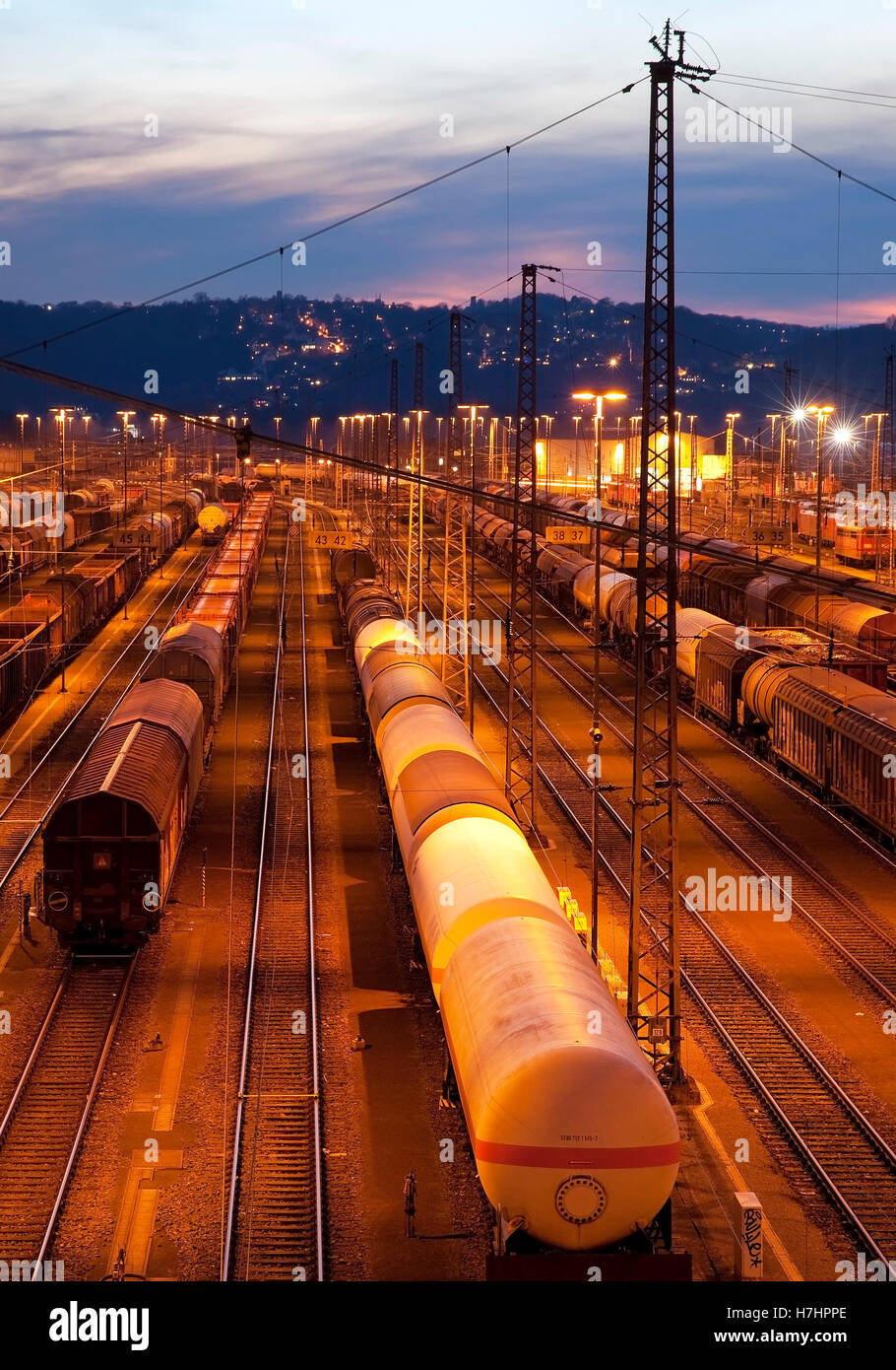 Twilight means of transport hi-res stock photography and images - Alamy