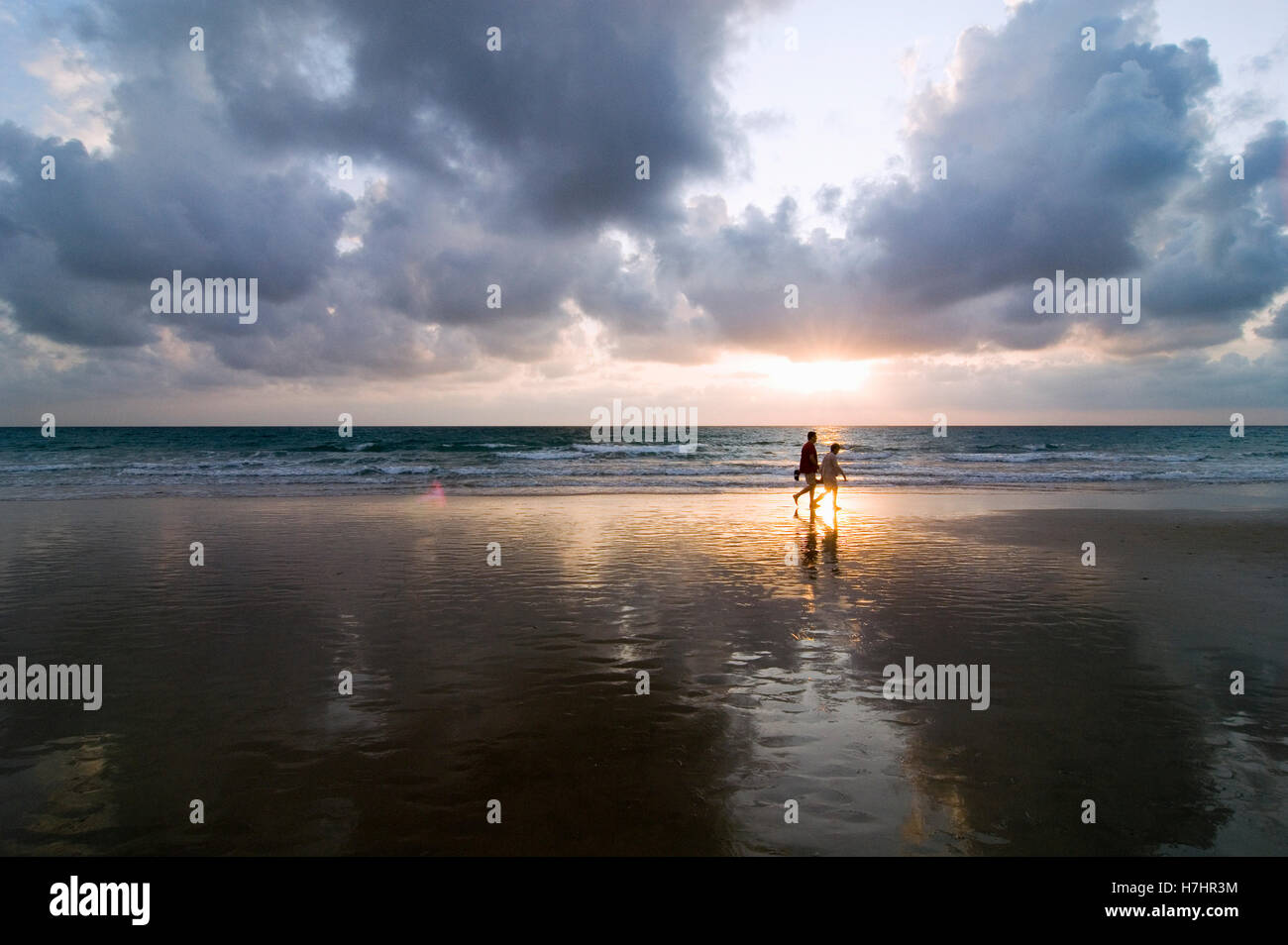 Playa beach sunset hi-res stock photography and images - Alamy