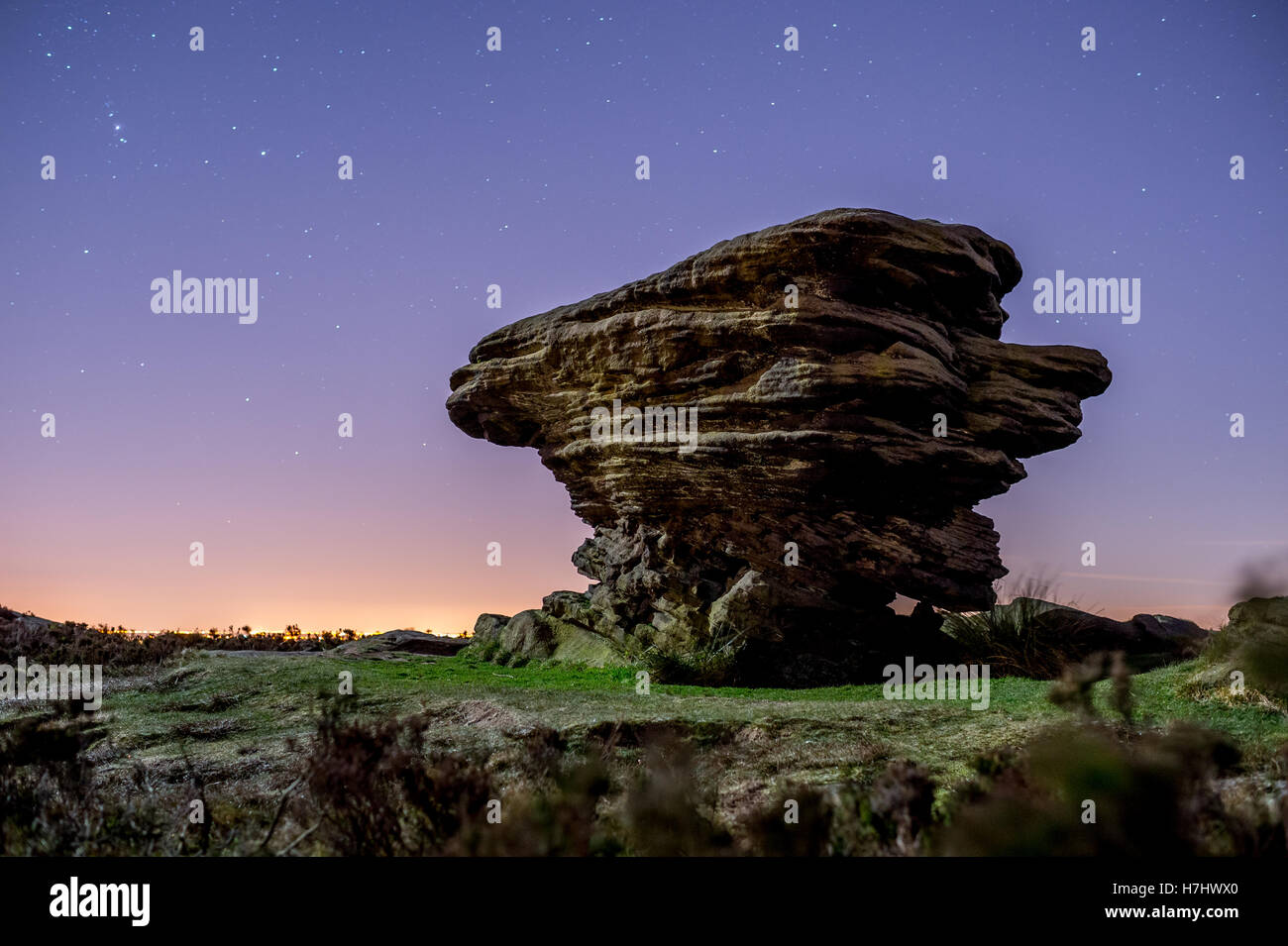 Walking hiking rambling location route hi-res stock photography and ...