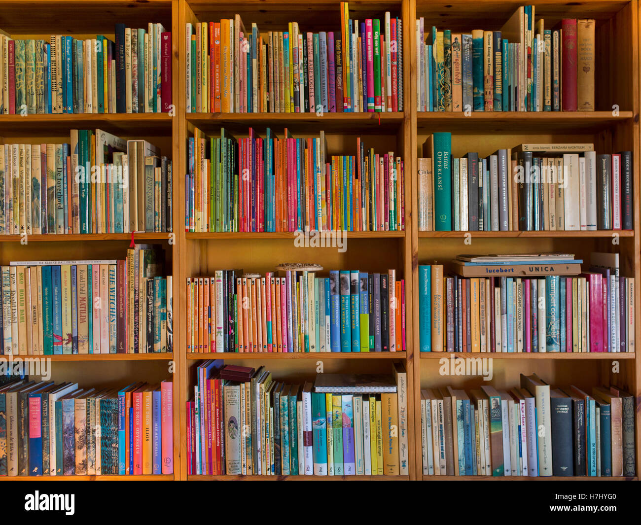 Book the books hi-res stock photography and images - Alamy