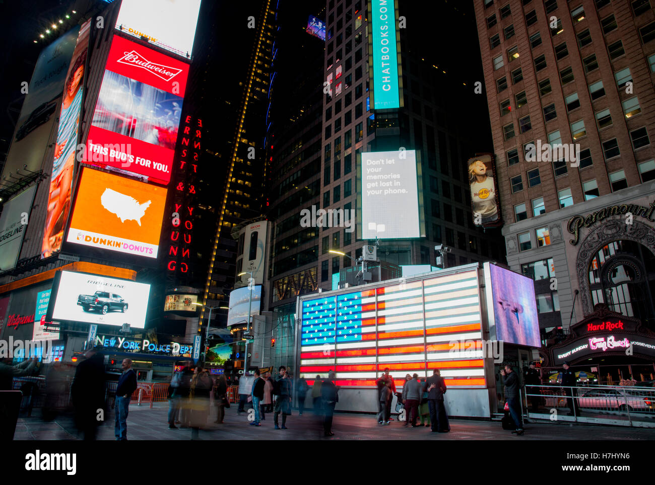 Times square lights hi-res stock photography and images - Alamy