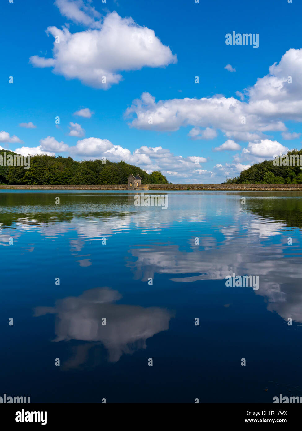 Linacre reservoir hi-res stock photography and images - Alamy