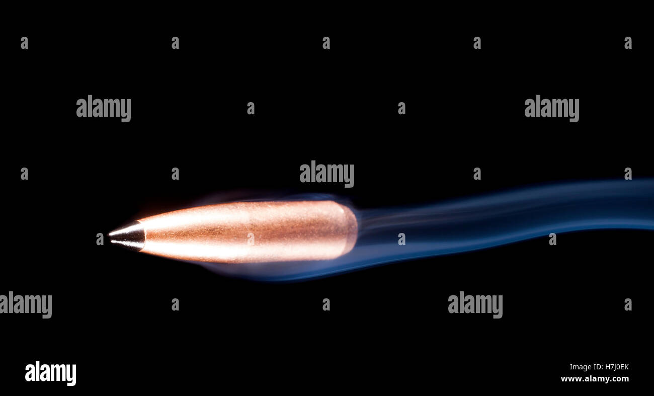 Streaking smoke hi-res stock photography and images - Alamy