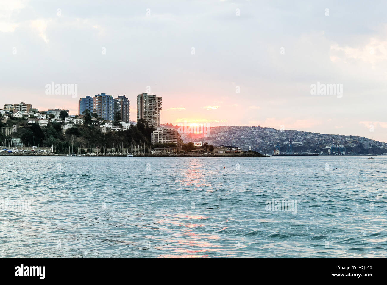 Photo of Pacific Ocean at a Beach in Valparaiso, Santiago, Chile Stock ...