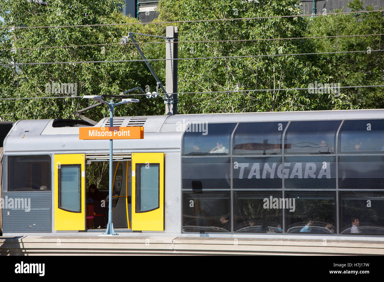 North sydney train station hi-res stock photography and images - Alamy
