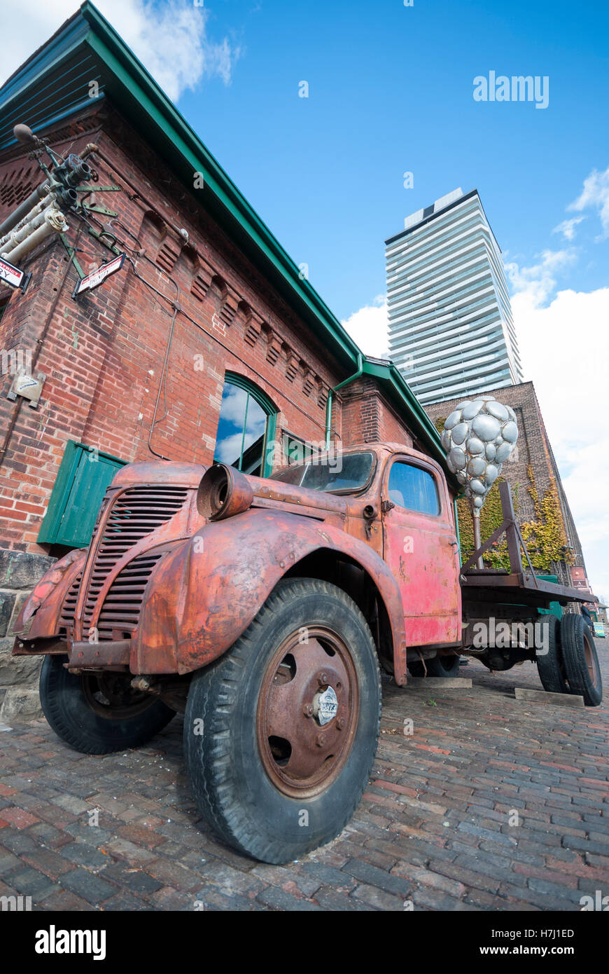 Battered pickup truck hi-res stock photography and images - Alamy