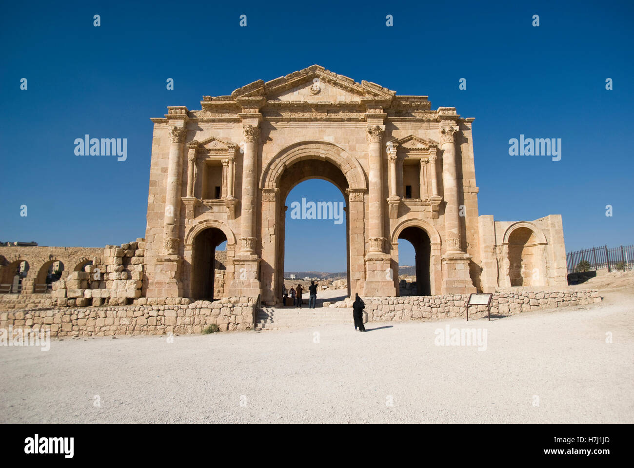 The Arch of Hadrian in Jerash, Jordan Stock Photo - Alamy